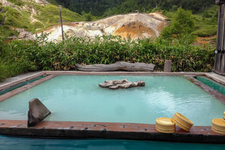 The Top 10 Best Onsen Destinations in Japan